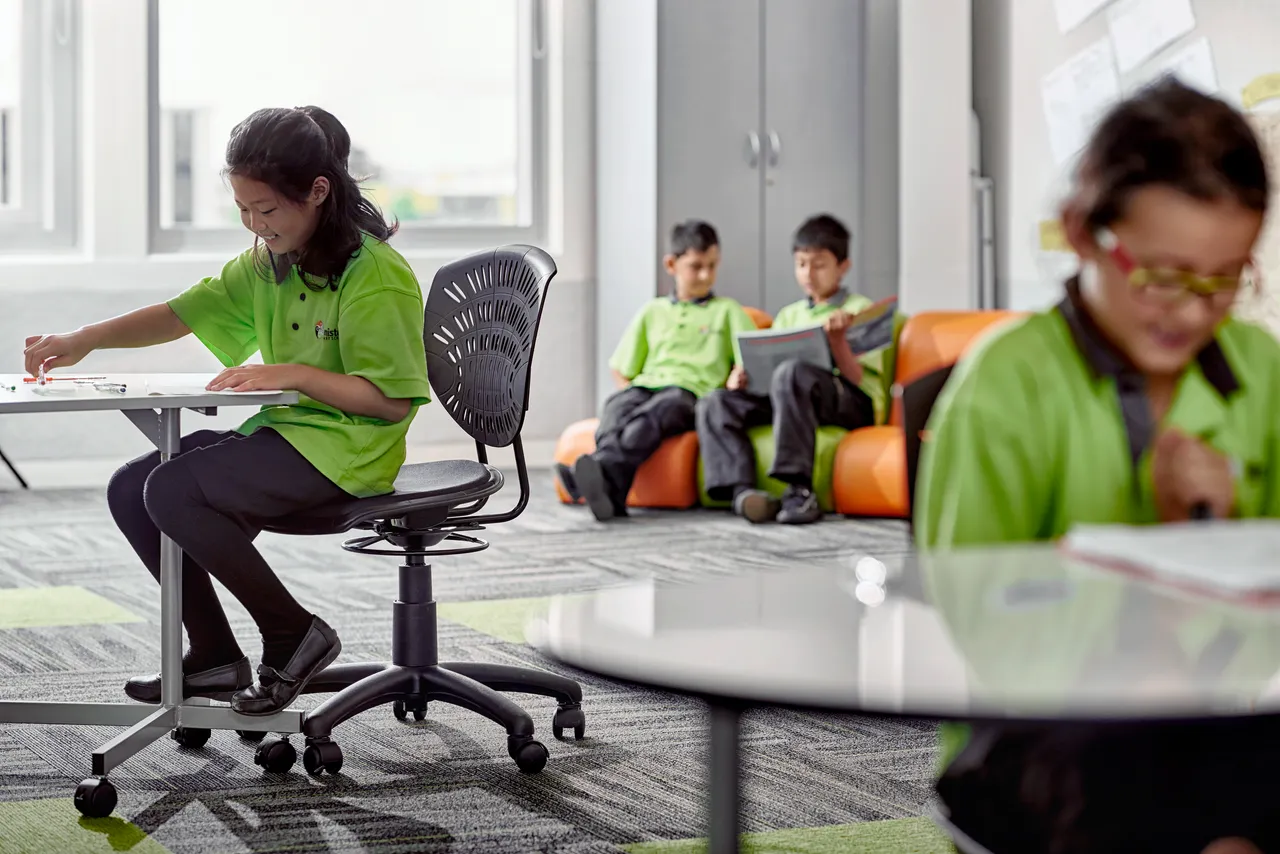 New Zealand Story Toolkit - Bodyfurn Sled Chair