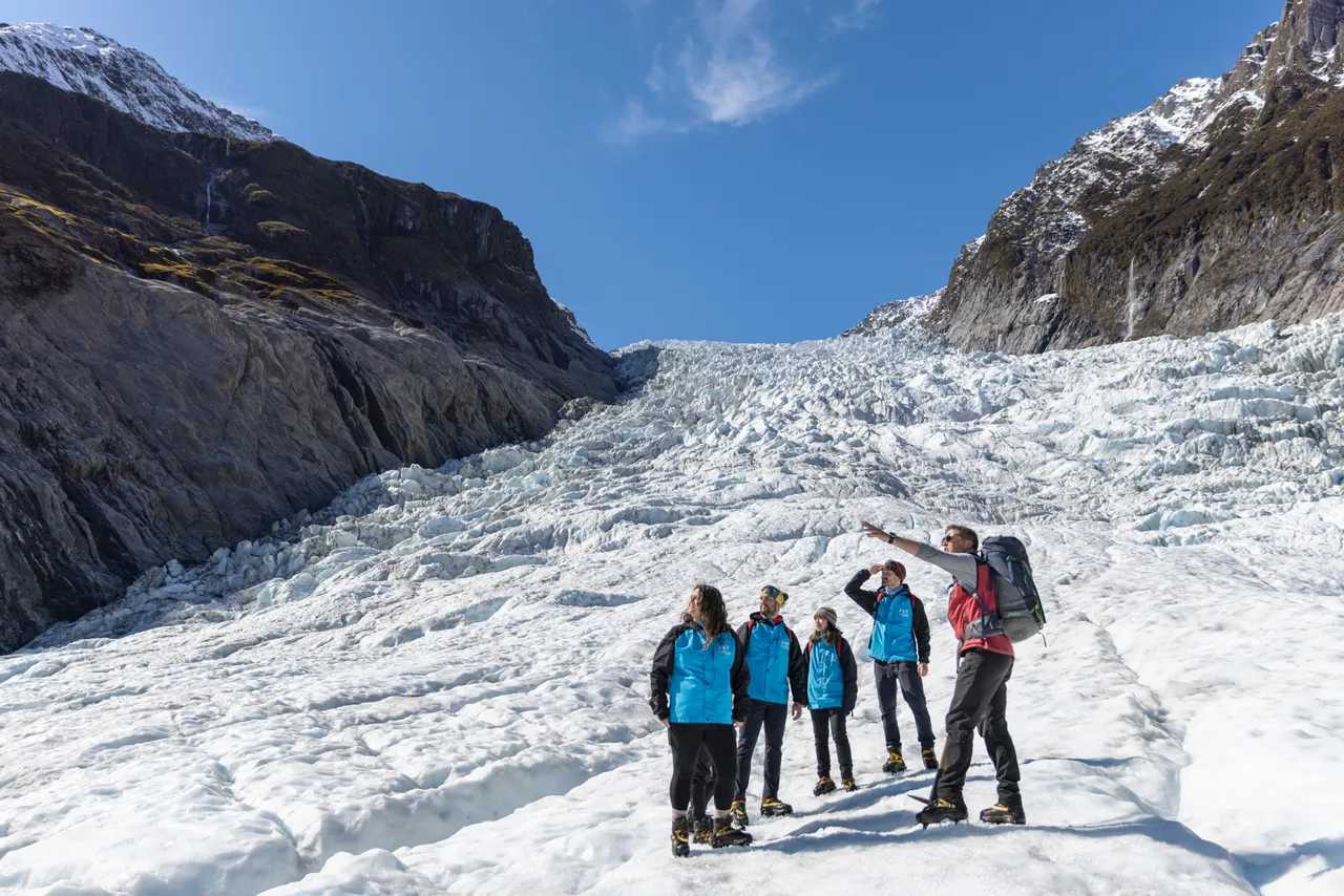 Tourism NZ Visual Library - Fox Glacier, West Coast