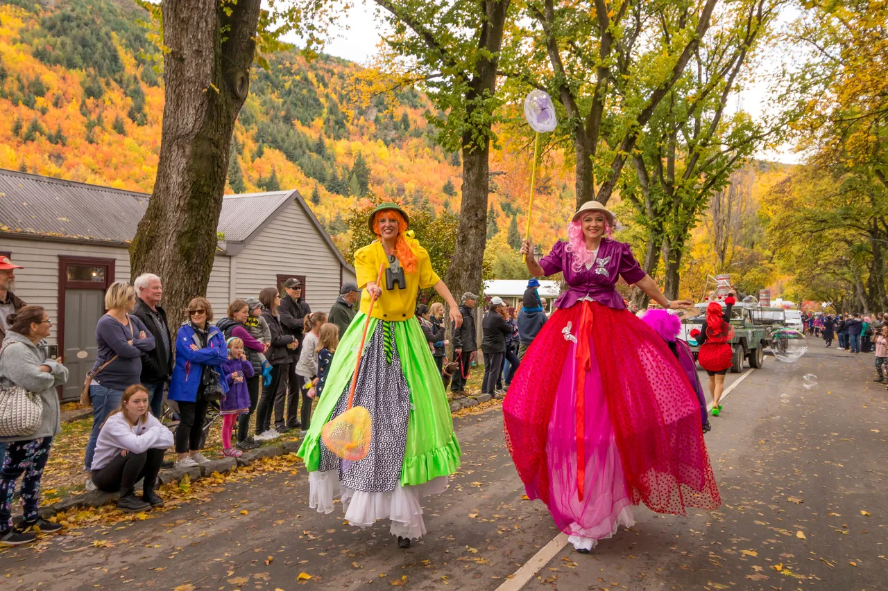 Destination Queenstown Image Library - Arrowtown Autumn Festival - Parade