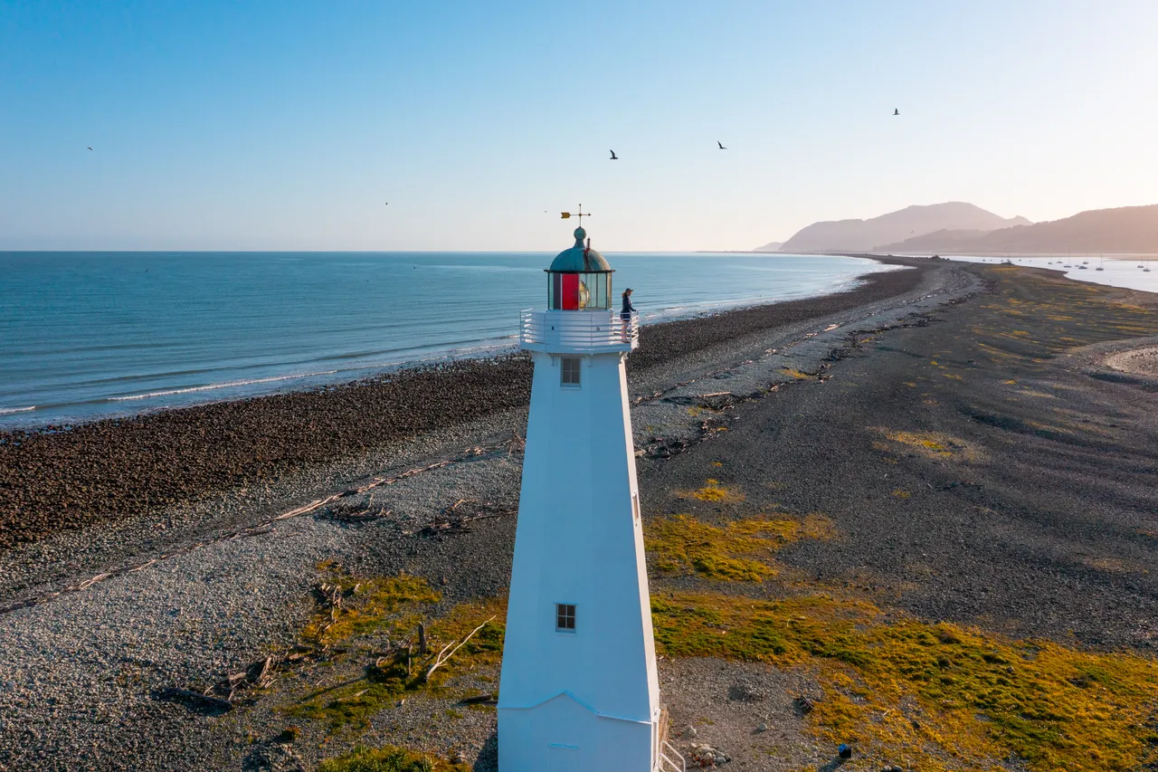 Looking Out From Boulder Bank Lighthouse