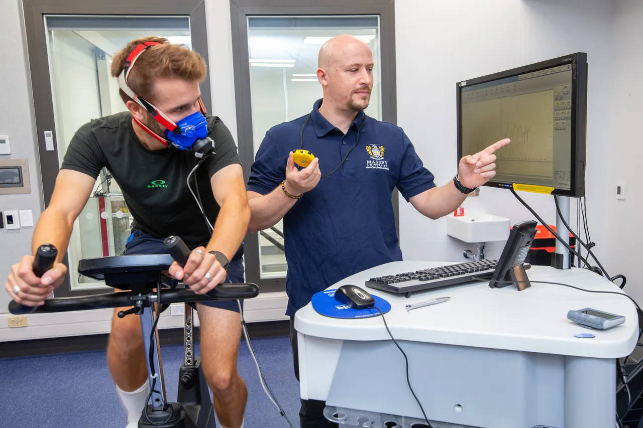 Exercise-Sports-Science-Human-Nutrition-011