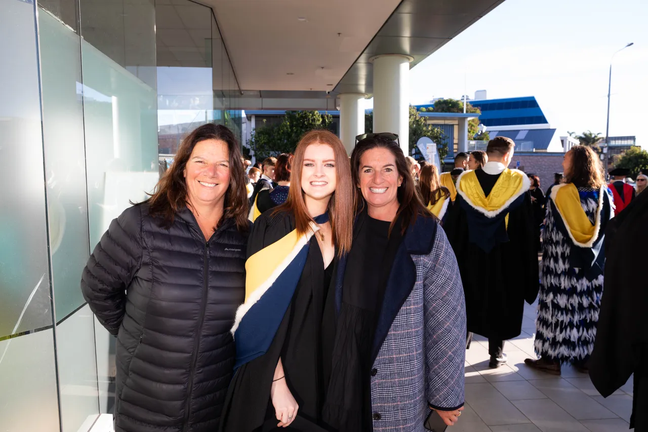 Massey University Brand Library - Auckland Graduation 2021