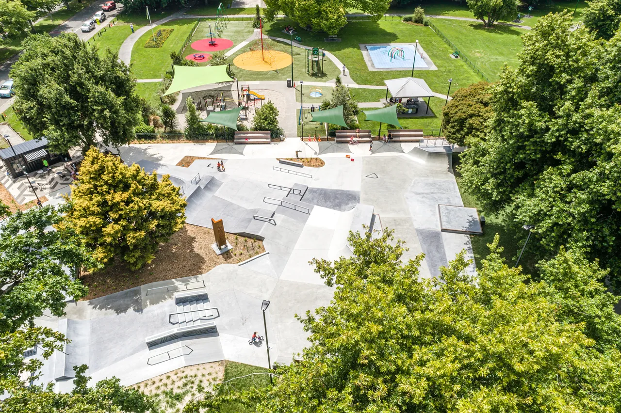 Flaxmere Skate Park Aerials (4)