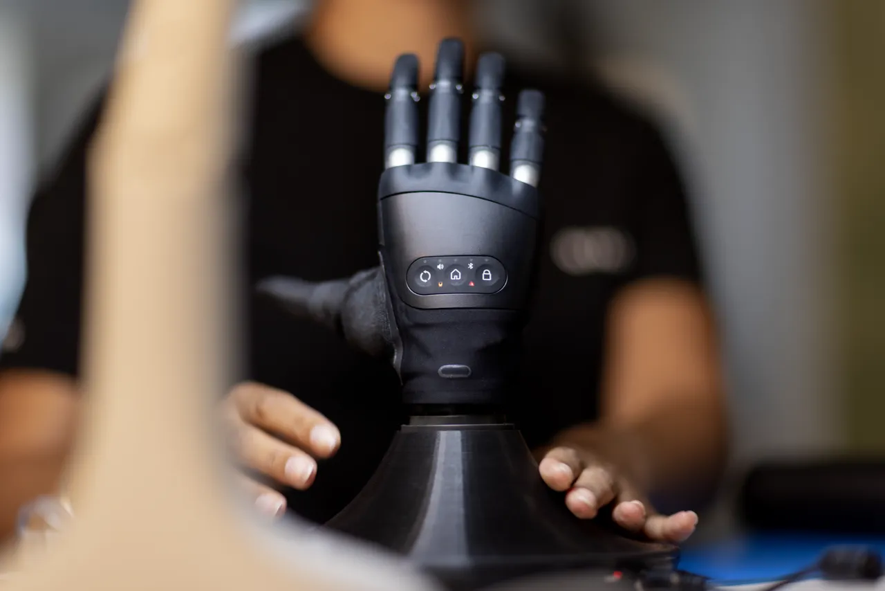 Christchurchnz Toolkit Prosthetic Hand Manufacturing